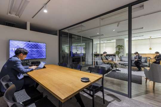 ICTの相談窓口 L’MANO(リマーノ) | 山岸製作所 | ICT伴走支援サービス